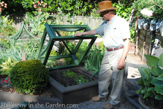 The art and soul of Freeland Tanner - Harmony in the Garden